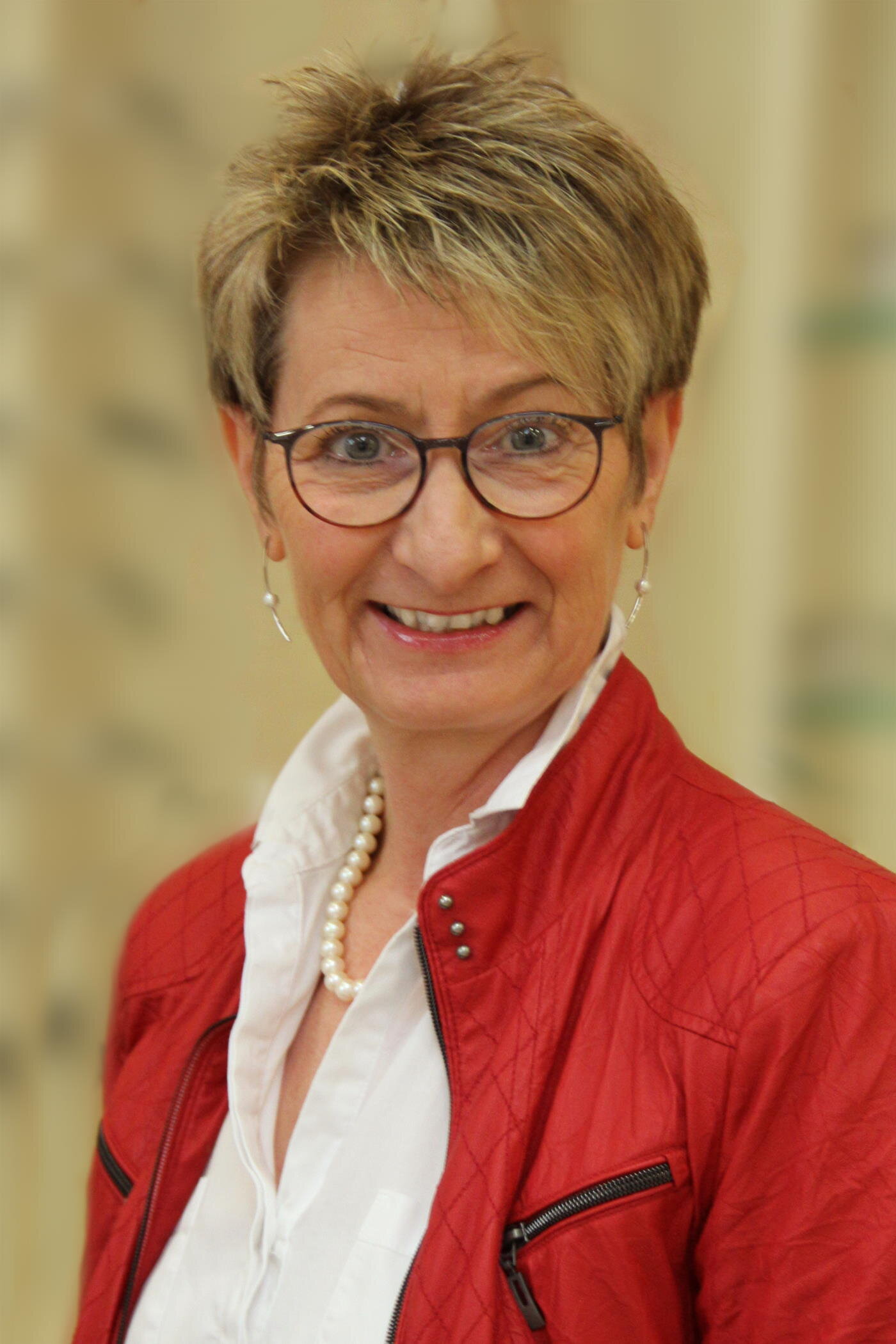 Augenoptikermeisterin Beate Bauer | Kassel | Team