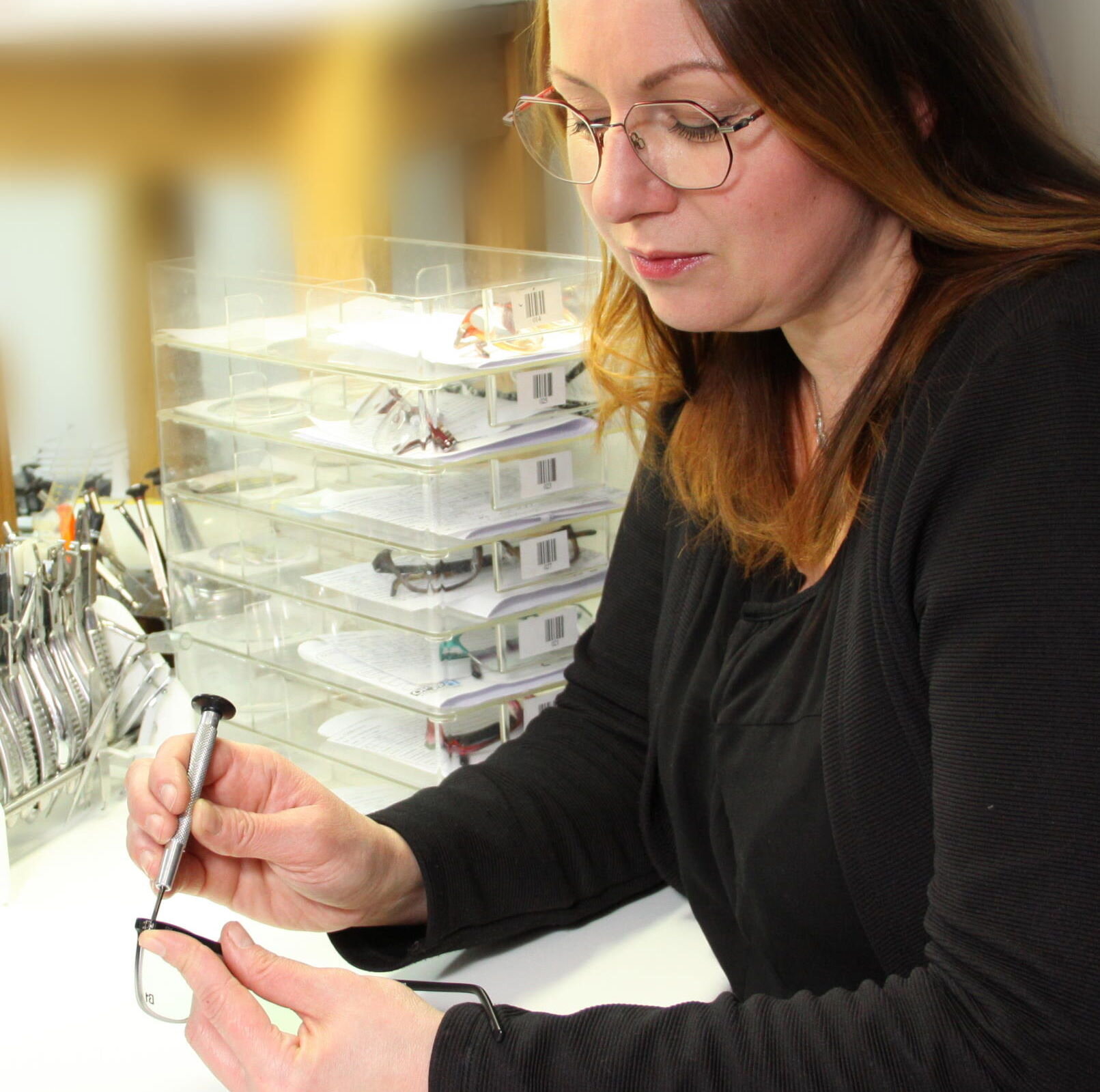 Augenoptikermeisterin Beate Bauer | Kassel | Werkstatt